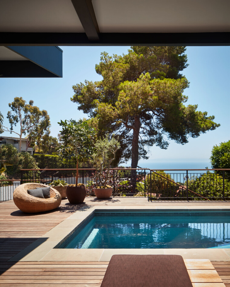 West Sunset - Studio Shamshiri